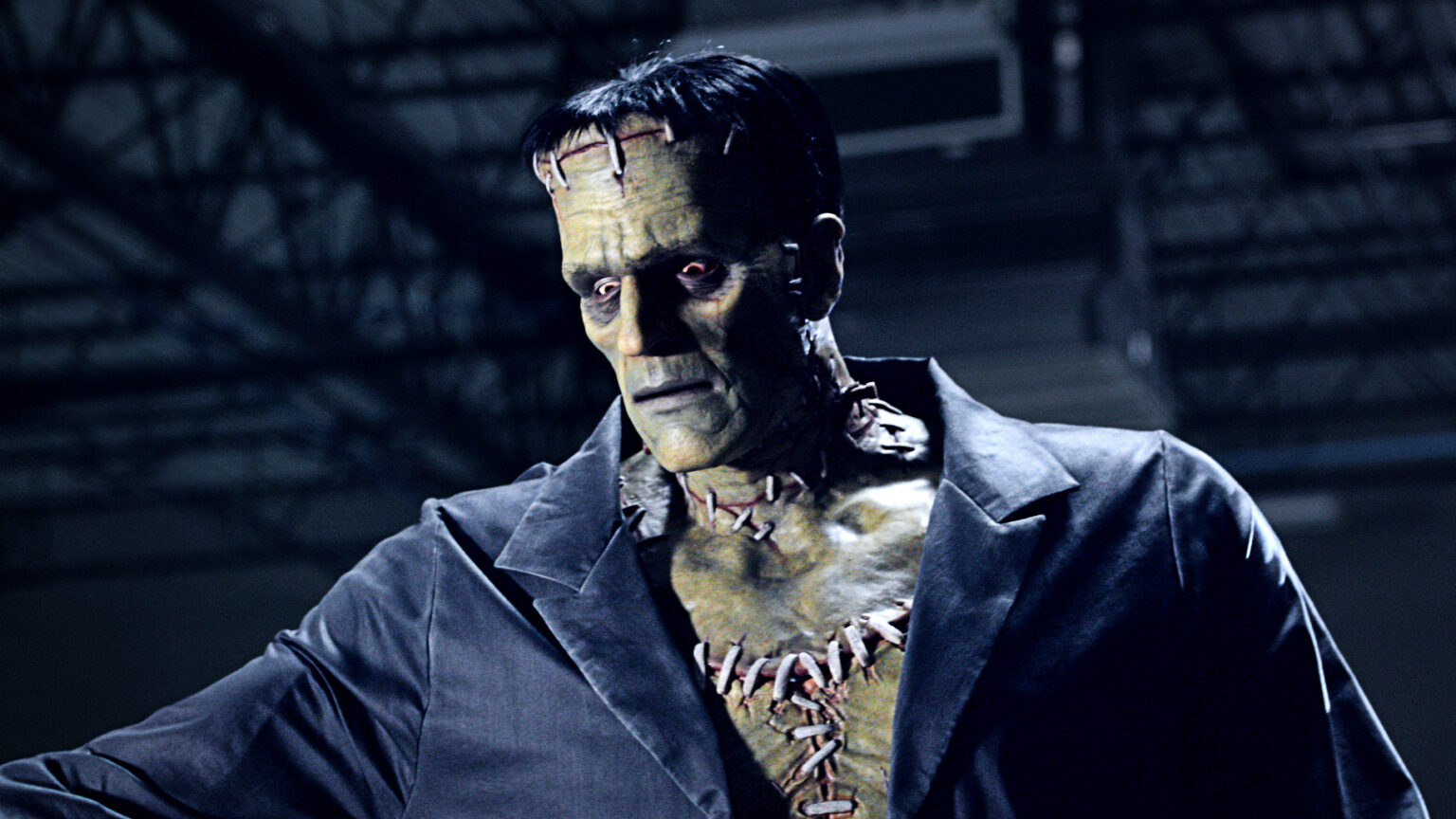 Universal Reveals the Monsters Animatronics for Dark Universe